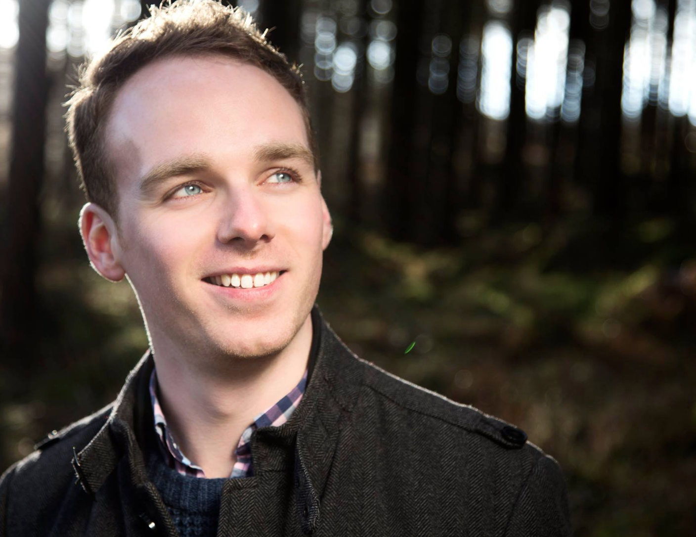 BARIHUNKS ®: Padraic Rowan wins Azuriales Opera Competition