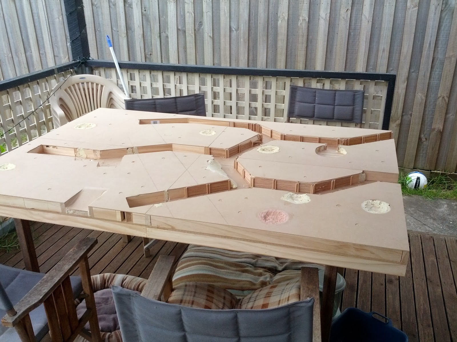 Jake's WH40K Bits & Pieces: WH40K Table