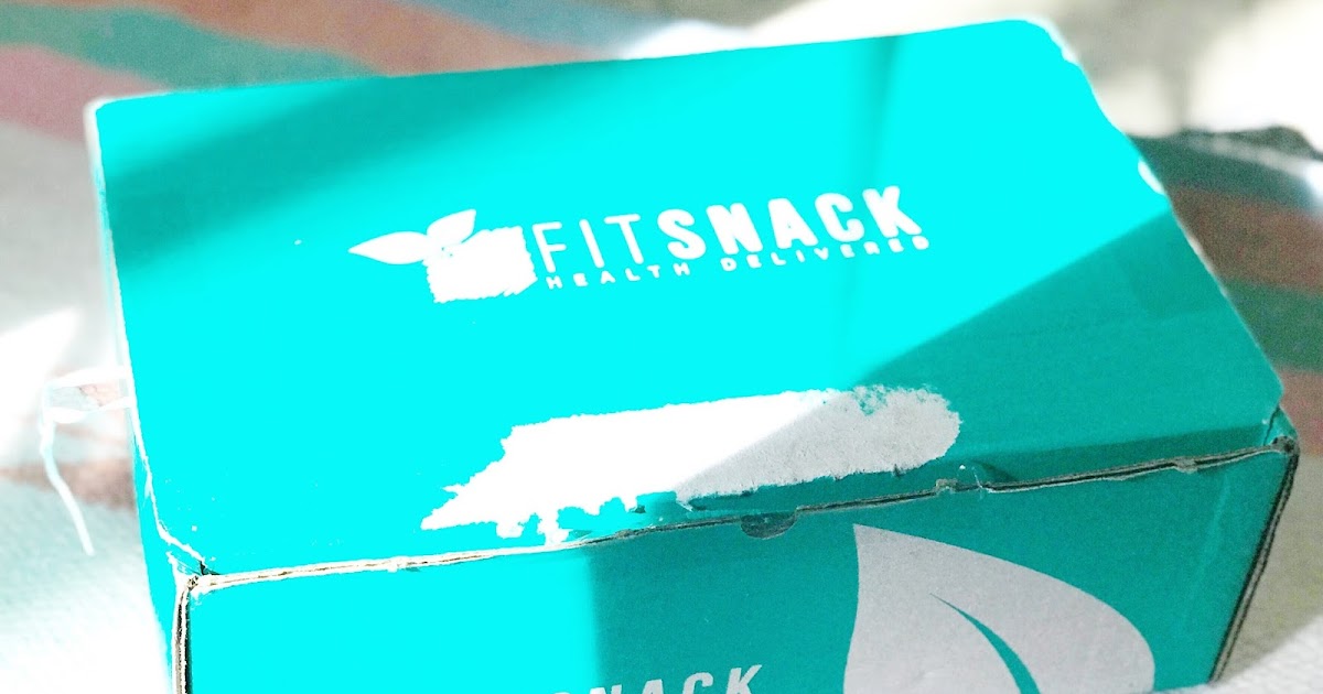November FitSnack Review (+ 60% off today only!) - A Paper Arrow