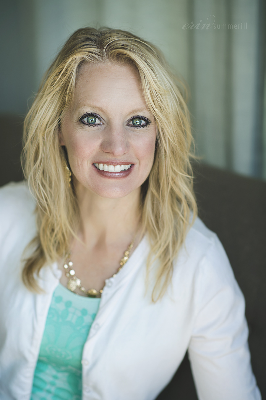 Christmas Kisses: An Echo Ridge Anthology by Lucy McConnell, Cami ...