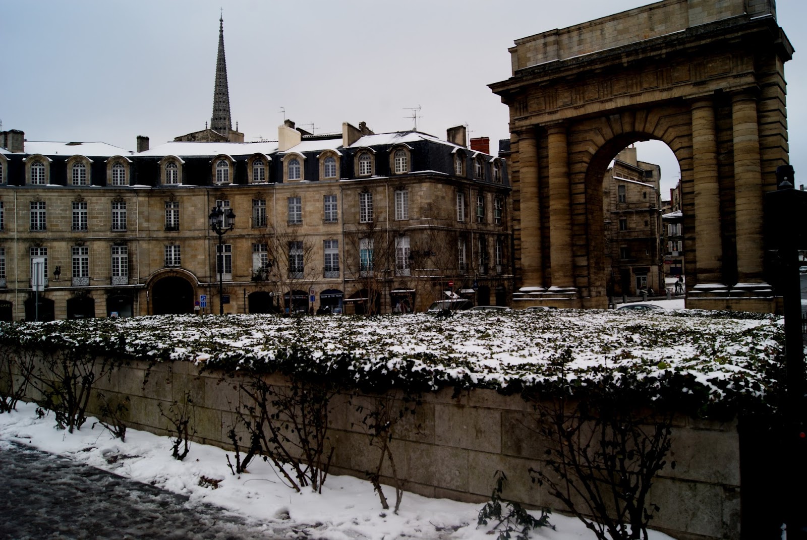 Djow: Bordeaux sous la neige