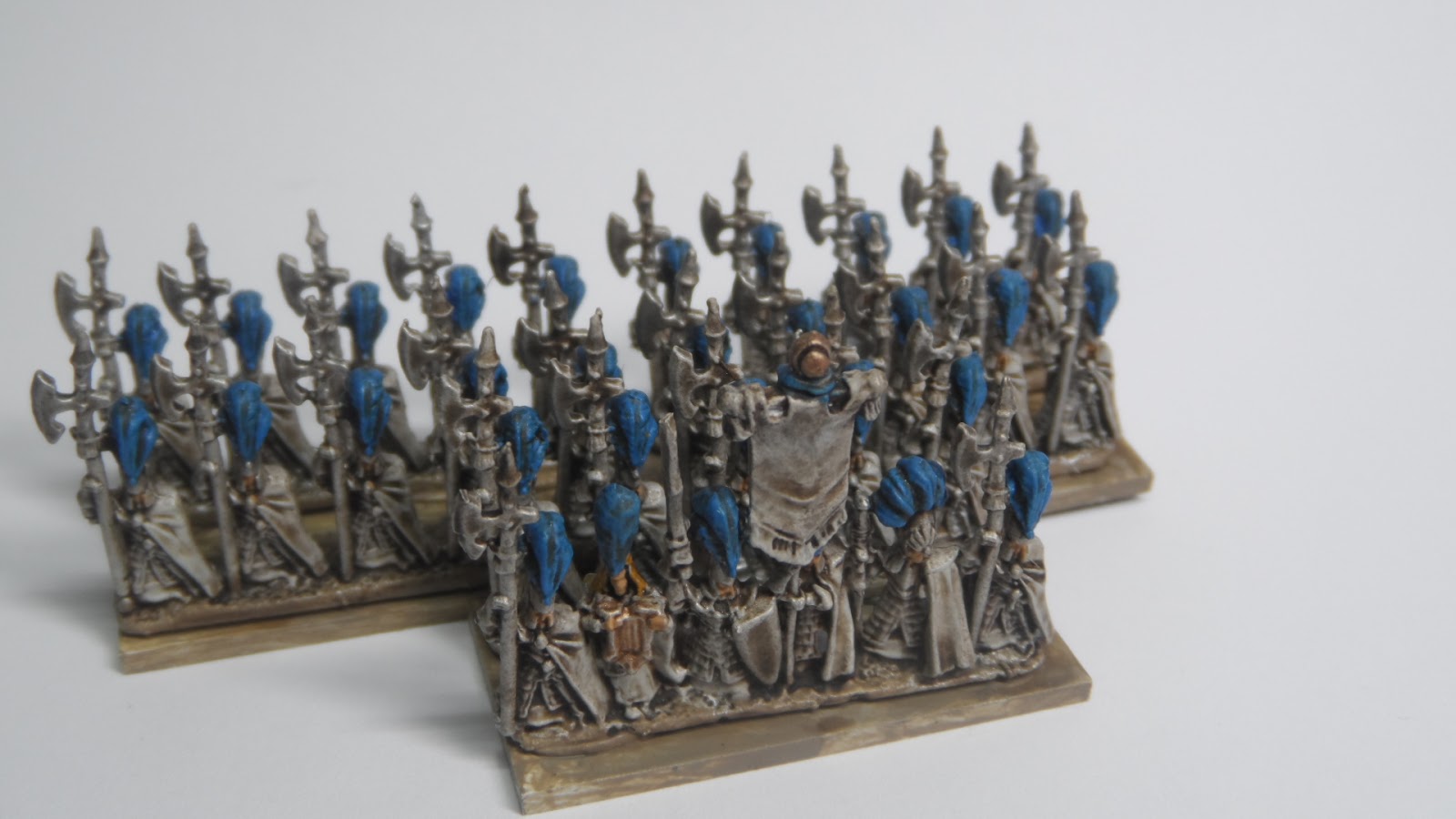 Fanplastic Little Men: Warmaster: High Elf Cavalry and Phoenix Guard
