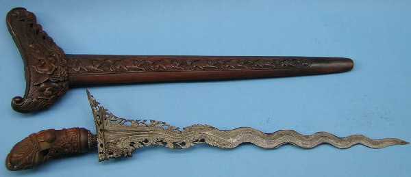 6 Senjata Tradisional Jawa Timur - Tradisi Tradisional