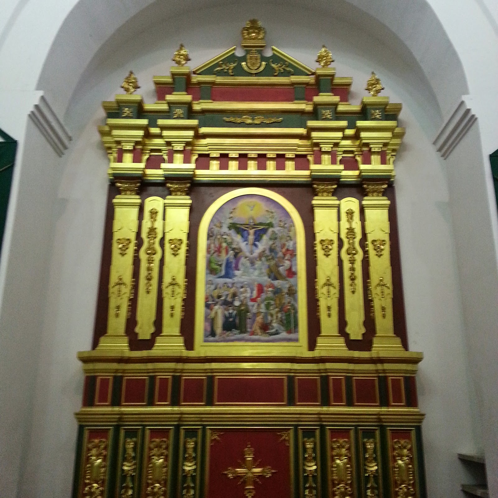 RETABLO MAYOR CONJUNTO DE LA CATEDRAL DE CALABOZO ESTADO GUARICO