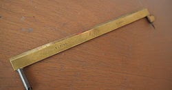 Planimeter types and digital planimeter