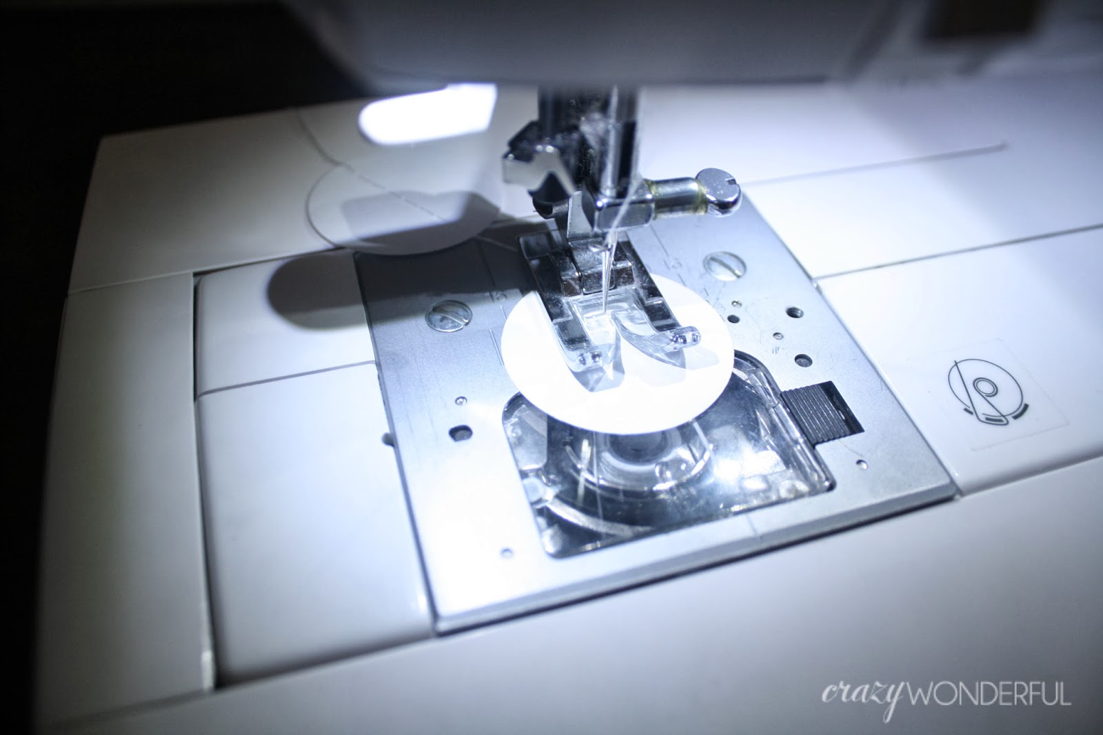 easy paper garland | tutorial - Crazy Wonderful