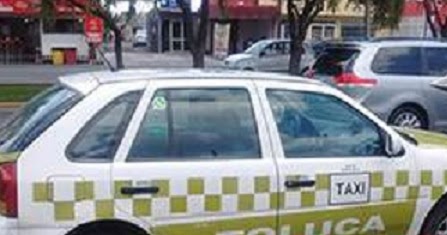 Policías persiguen y capturan a ladrones que asaltaron farmacia ...