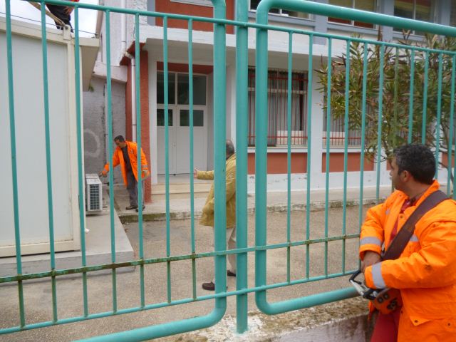POROSNEWS: ΣΗΜΕΡΑ ΜΙΑ ΔΥΣΚΟΛΗ ΕΠΙΧEIΡΗΣΗ!! ΜΕΤΑΦΟΡΑ ΤΟΥ ΠΡΟΚΑΤ