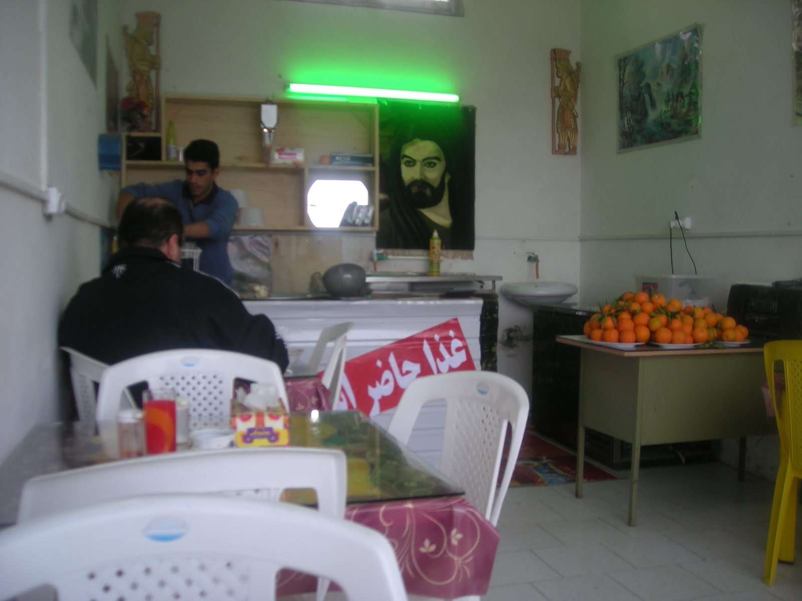 ChiliAndSaffron: Kaleh Pacheh (Sheep Head and Feet Soup)