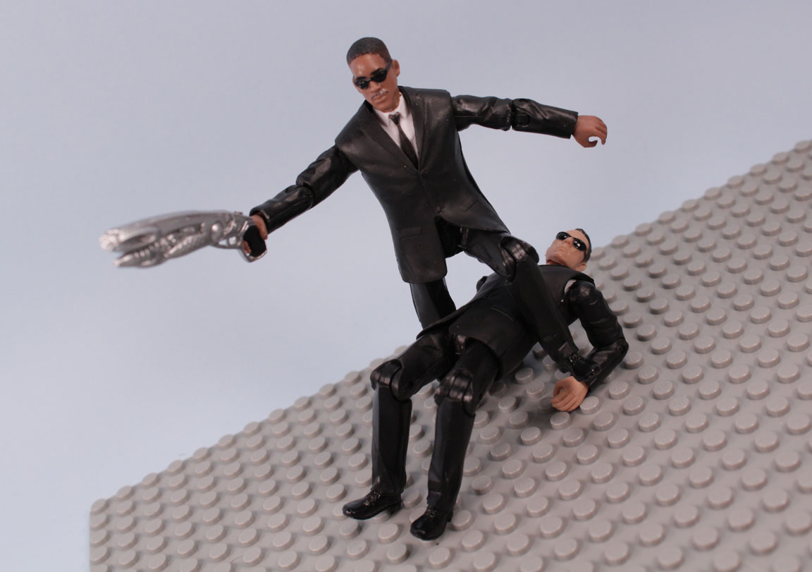The Toy Museum: Men in Black 3 - Agents K and J