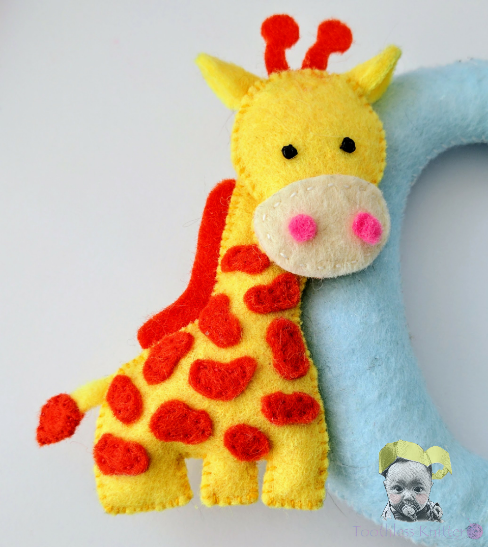 Toothless Knitter Felt Baby Name Banner Giraffe toothless-knitter-felt-baby-name-banner-giraffe