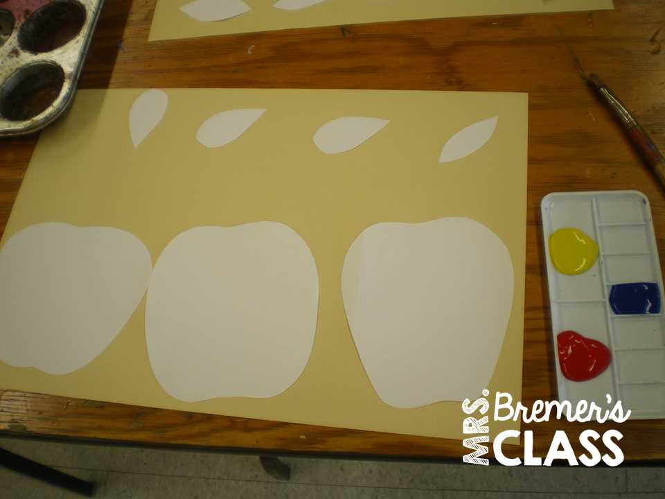 Fall Apple Art {and Color Mixing Activities} | Mrs. Bremer's Class