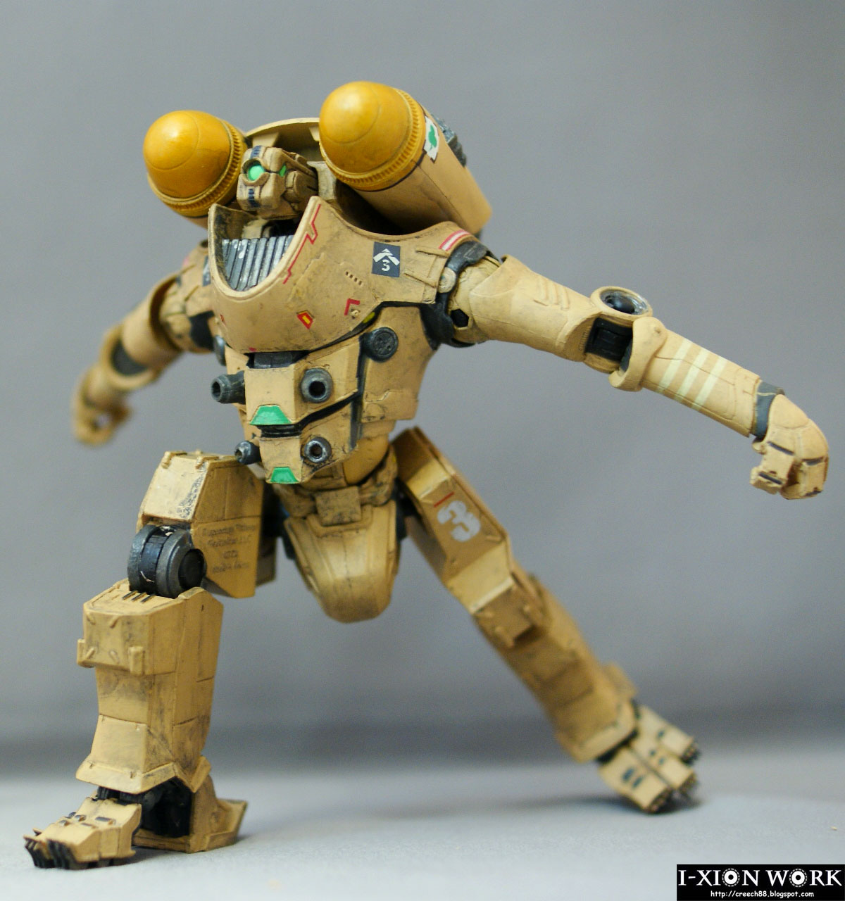 一眼看穿: NECA - Pacific Rim Jaeger Horizon Brave - 環太平洋 勇敢的地平綫