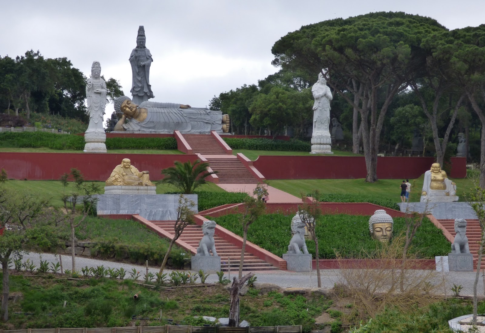 Viajar e descobrir: Portugal - Carvalhal - Bacalhôa Buddha Eden ...