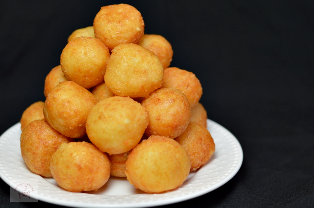 Bulete de cascaval - CAIETUL CU RETETE