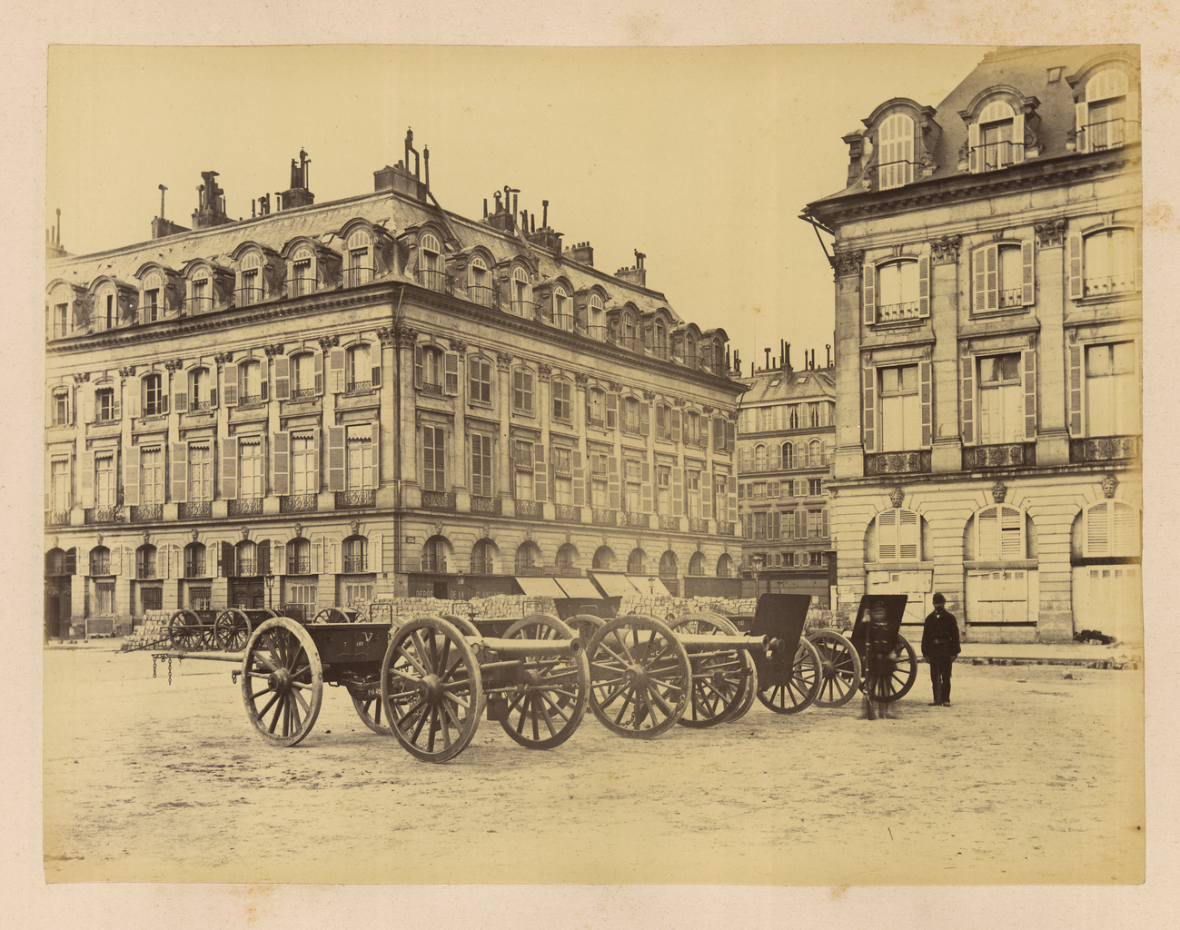 LA COMMUNE DE PARIS (18 Mars – 28 Mai 1871) | Naturel Moudre