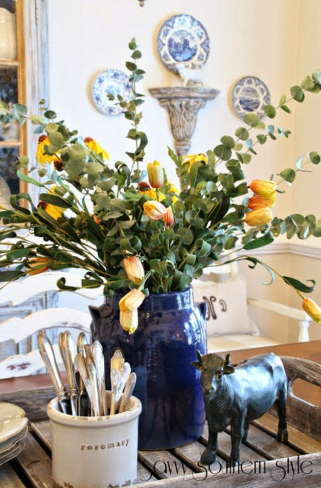 Simply Santa Barbara: Simple French Farmhouse Centerpiece