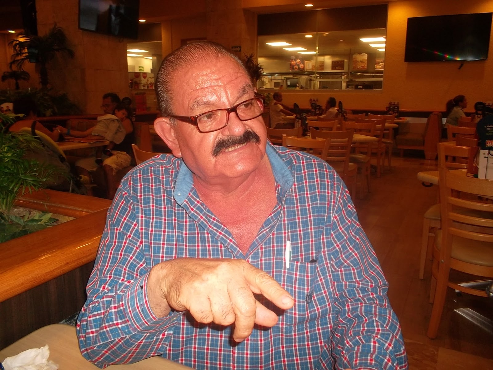 Noticias Rebelde: Urgen depuración a fondo en la Secretaría del ...