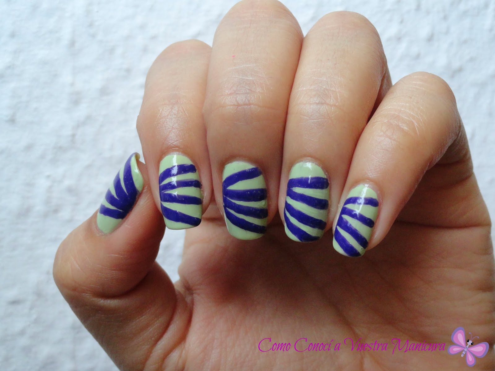 Como Conocí a Vuestra Manicura...: Uñas decoradas "A rayas"