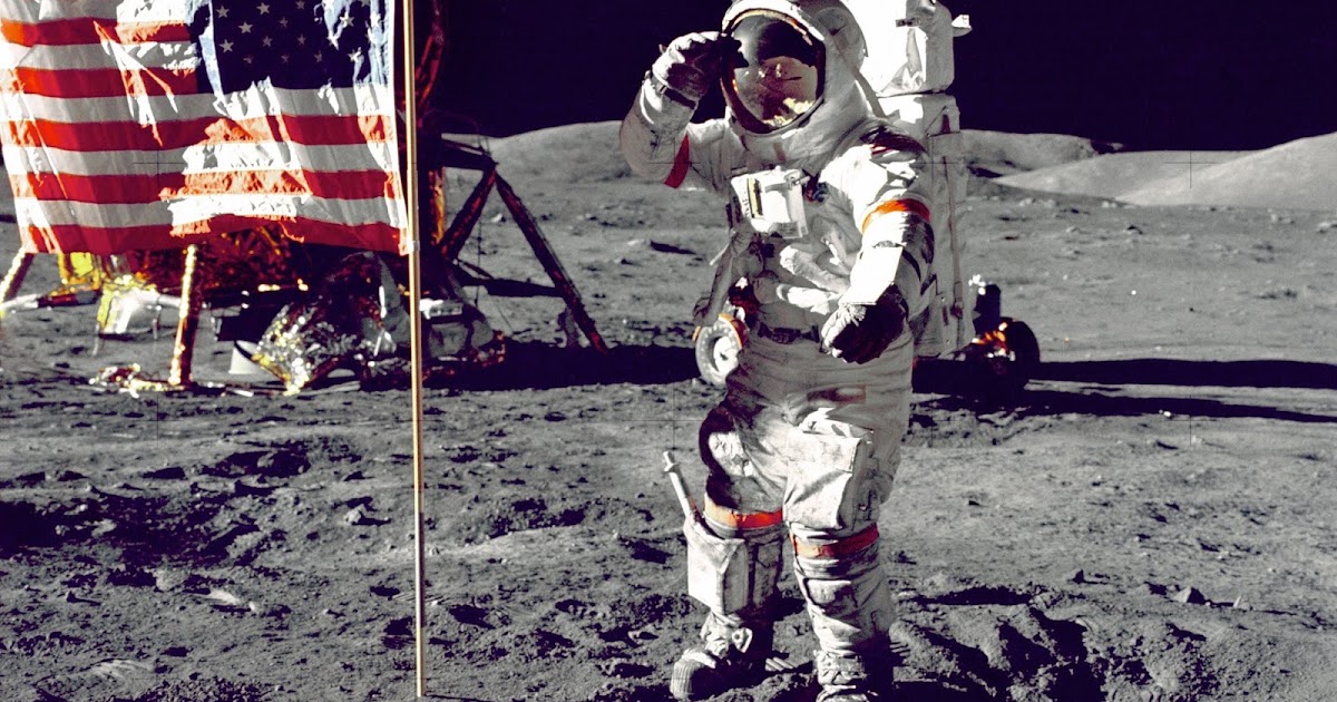 "One small step for man, one giant leap for mankind" nghĩa là gì?