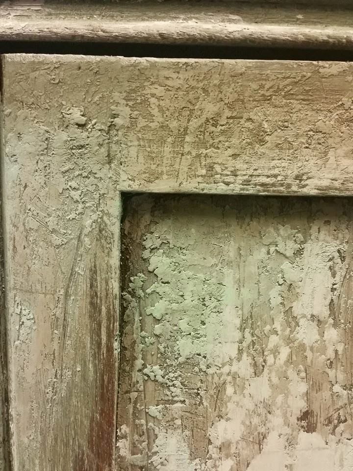 from Gardners 2 Bergers: April James Interiors: Weathered Wood + Chippy ...