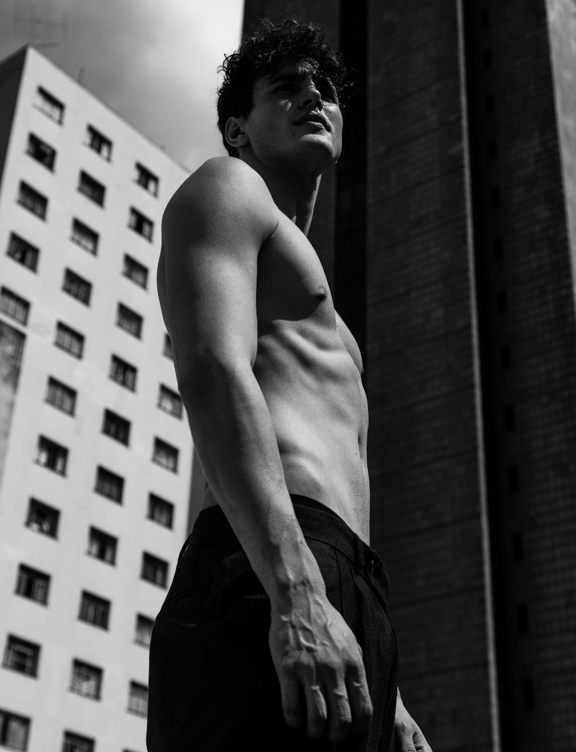 Lucas Pacheco para VICTOR Magazine Julio 2016 por Jeff Segenreich