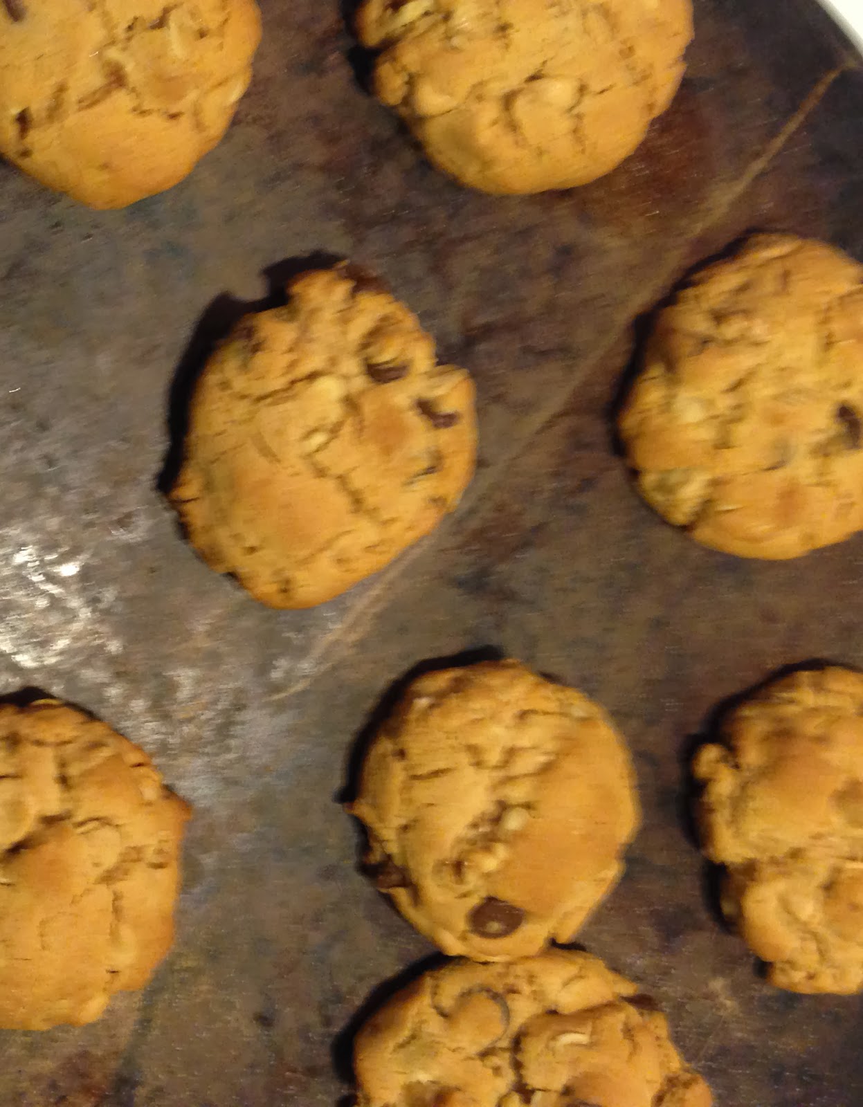 Mama's Not Perfect: Mmmmm!!! COOKIES!!