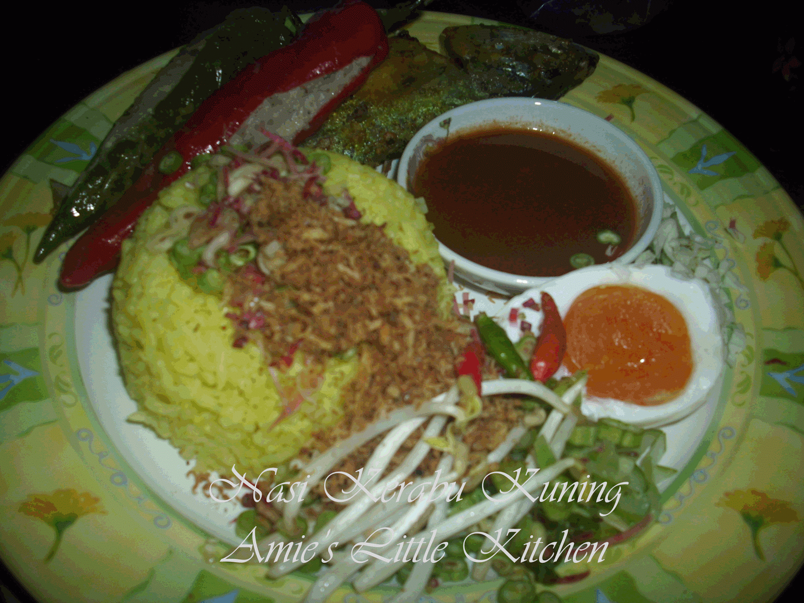 Nasi Kerabu Kuning - Amie's Little Kitchen