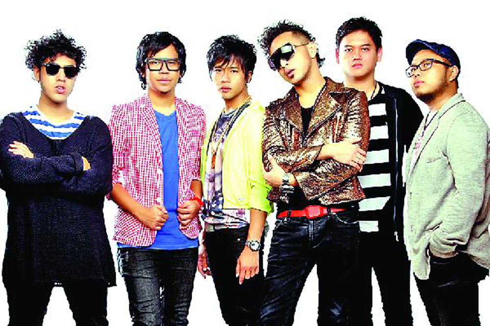 music: -> Nidji