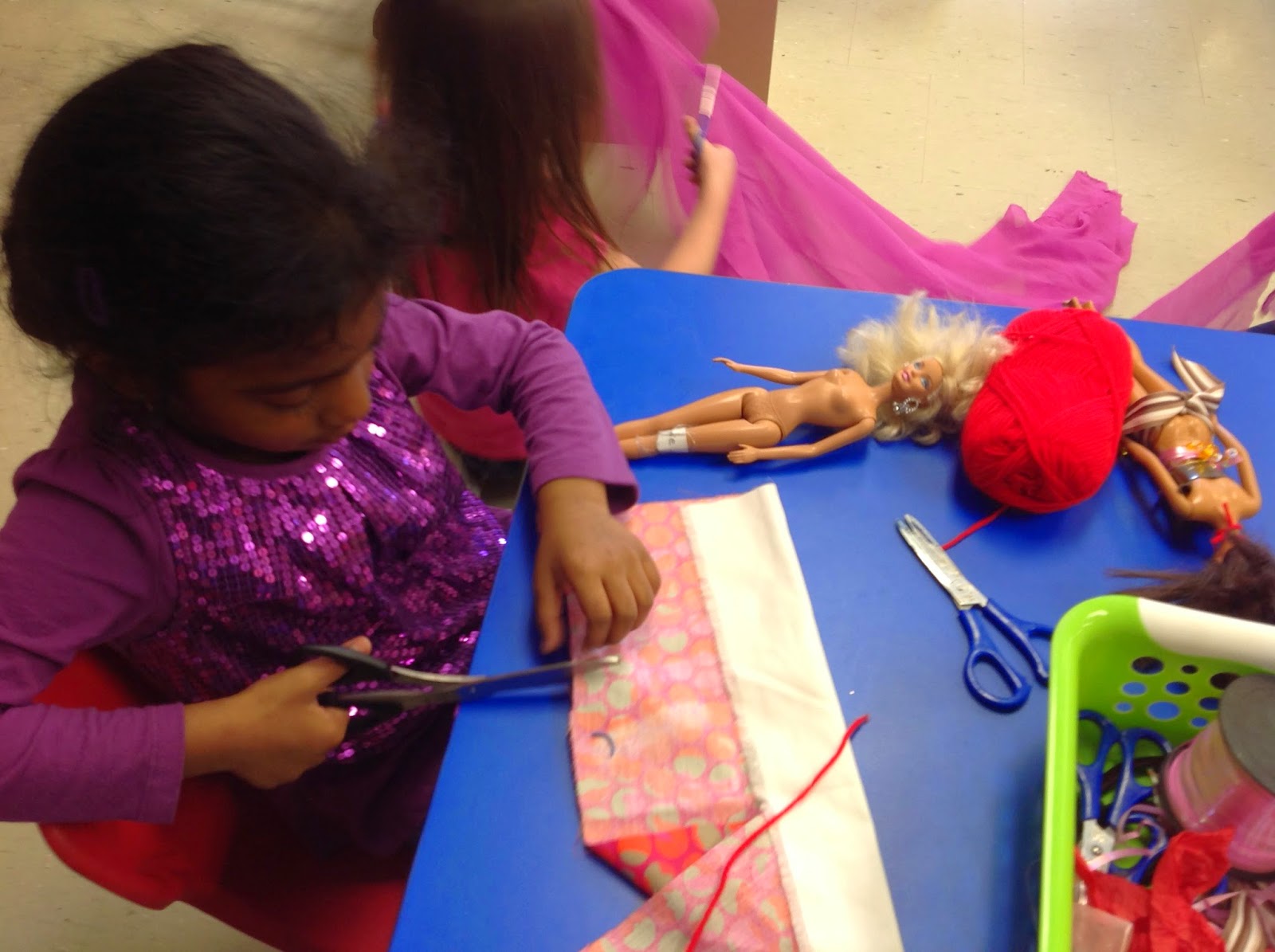 Early Years Learning: Making Clothes