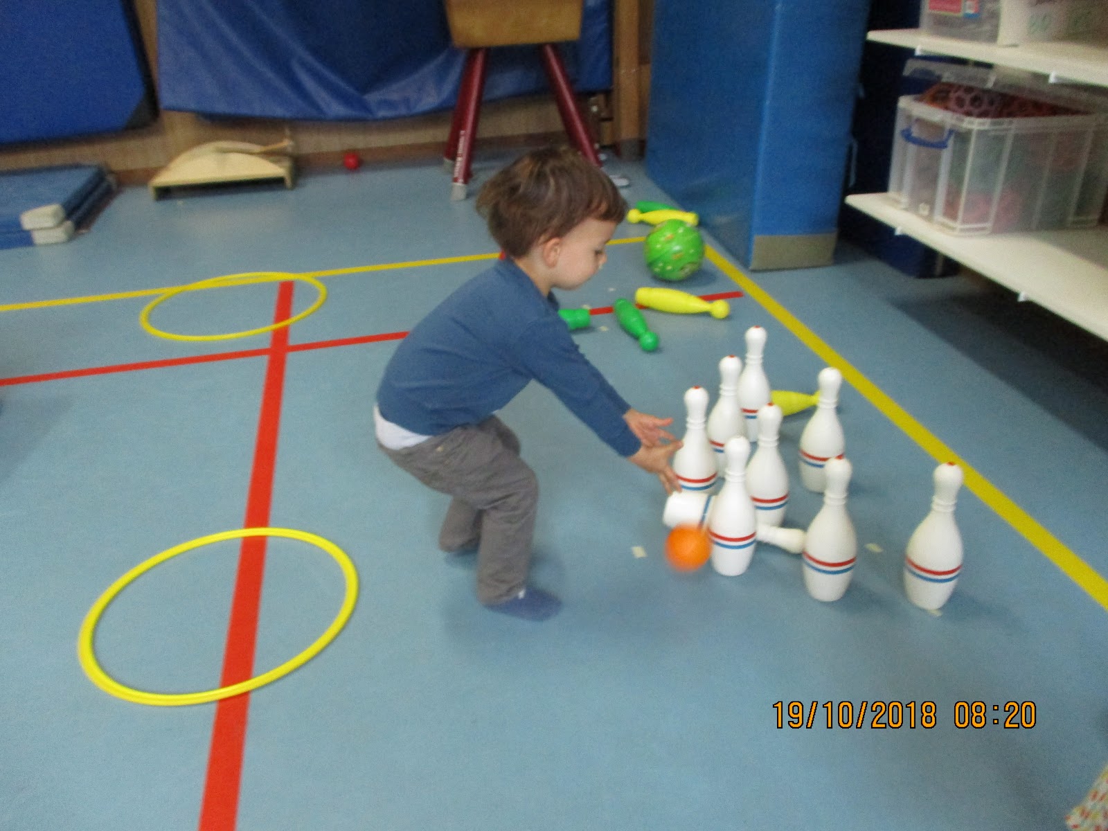 Loeloe : Bewegingsomloop met klein materiaal 15 oktober 2018