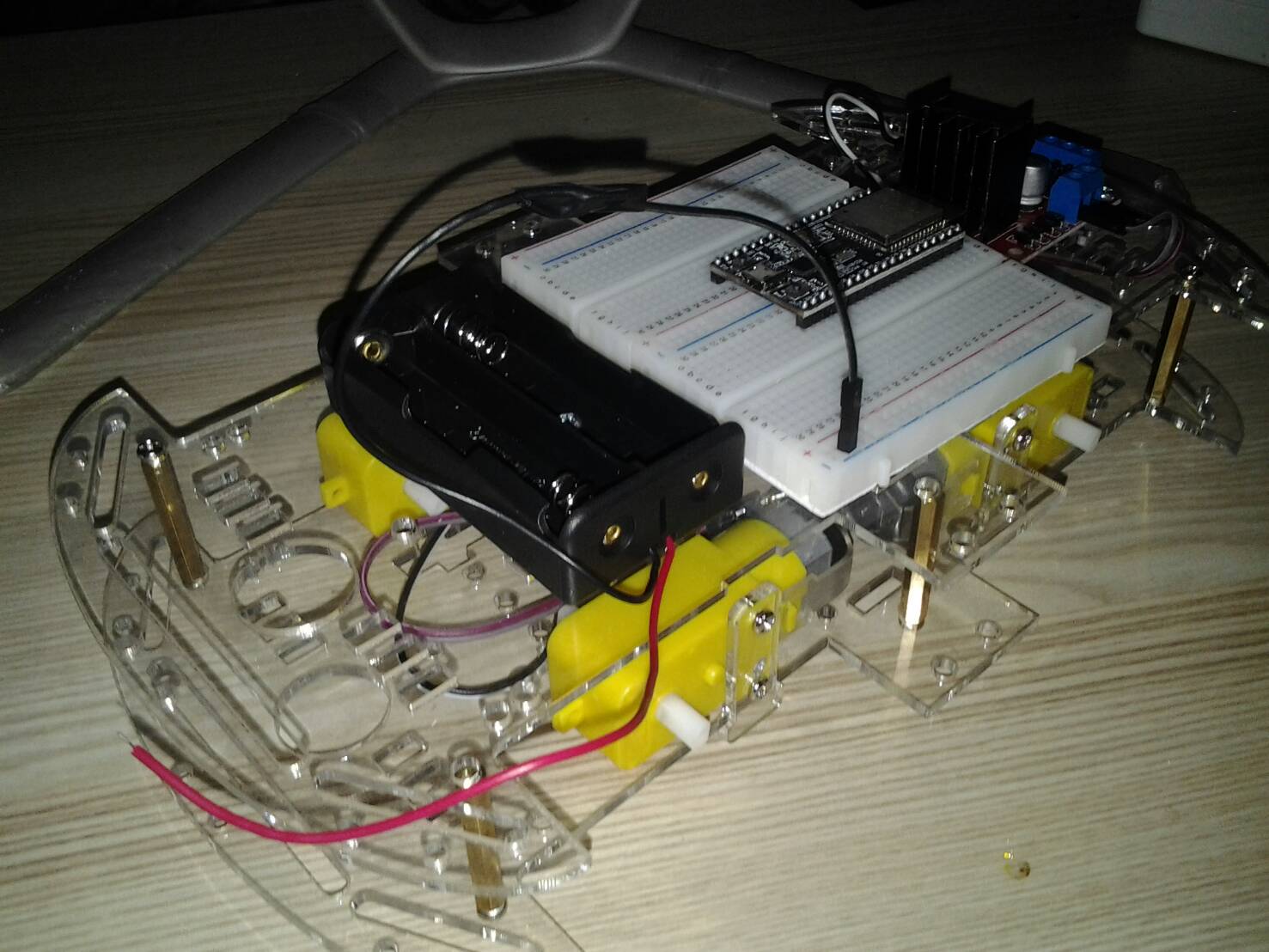 ตัวอย่างโปรเจค Iot Esp32 หุ่นยนต์ Esp32 ประกอบหุ่นยนต์ Devkitc Esp32 V4