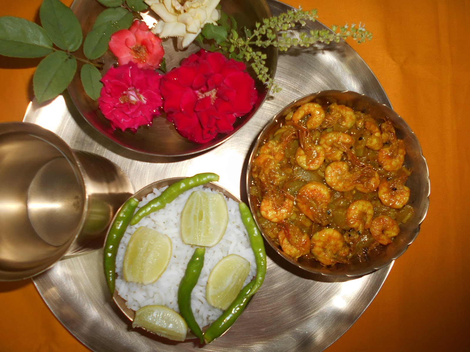Paramita's Kitchen: Lau Chingri / Bengali Style Bottle Gourd And Prawn ...