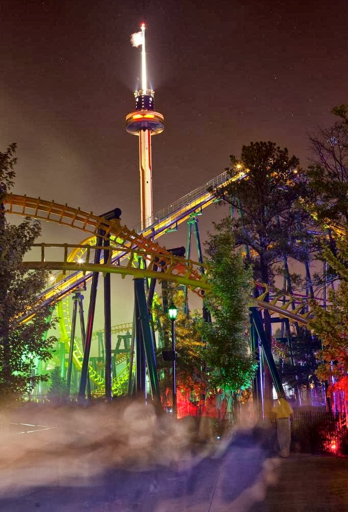 NewsPlusNotes: Carowinds Brings More Fear to Haunt 2013 + 300 Ft ...