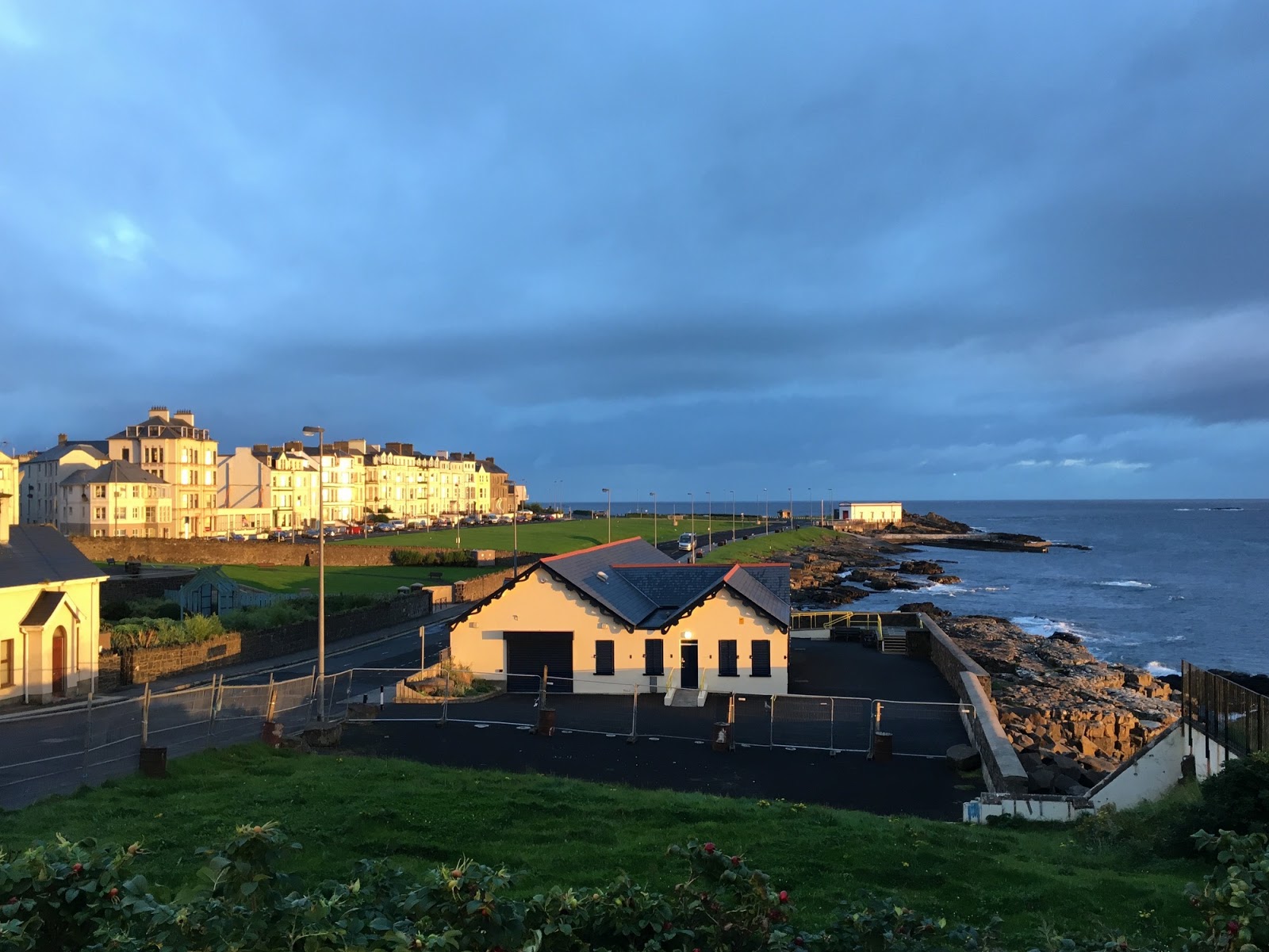 Gravel Beach: Portrush