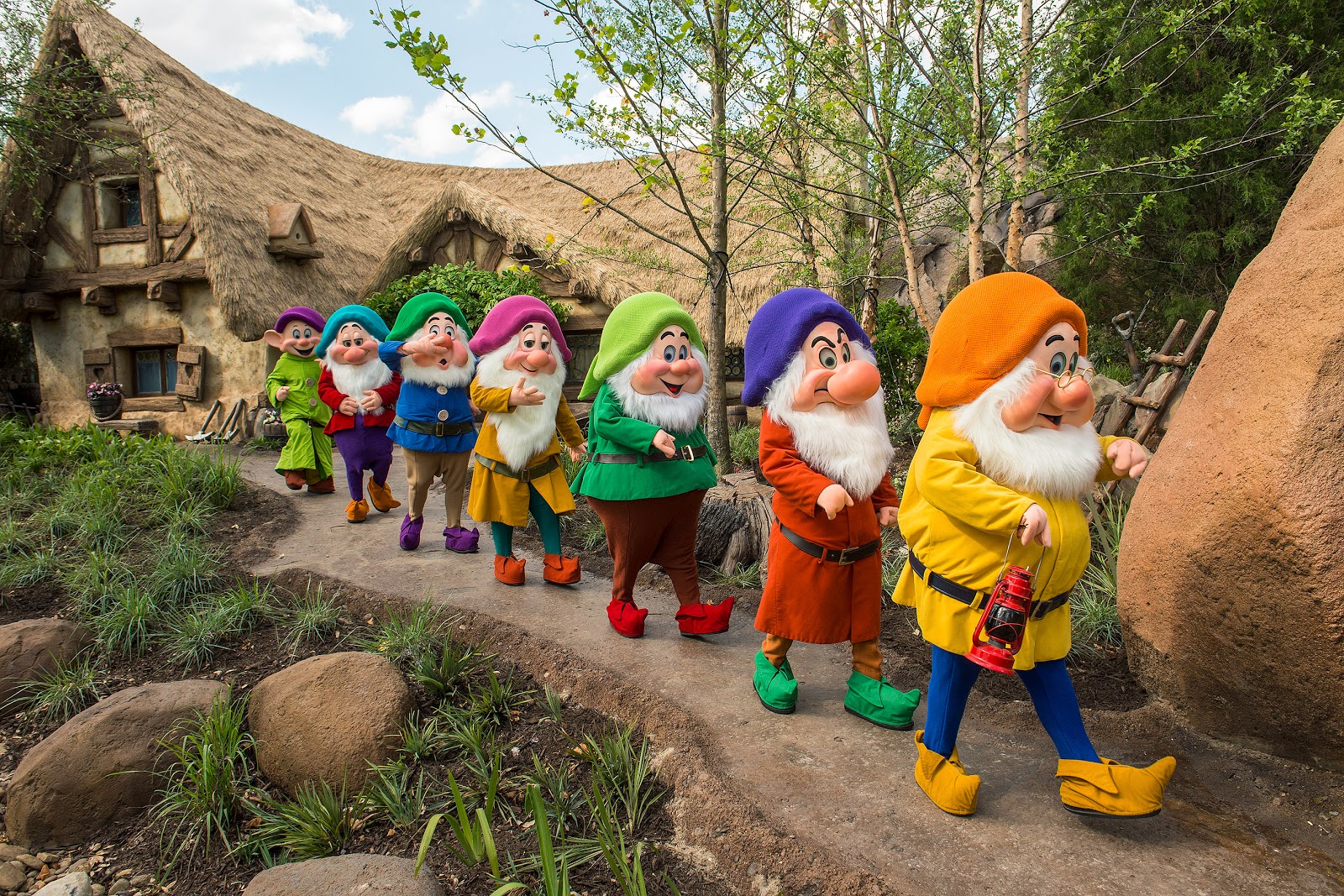 Welcome To Mikeandthemouse Seven Dwarfs Mine Train New Walt Disney