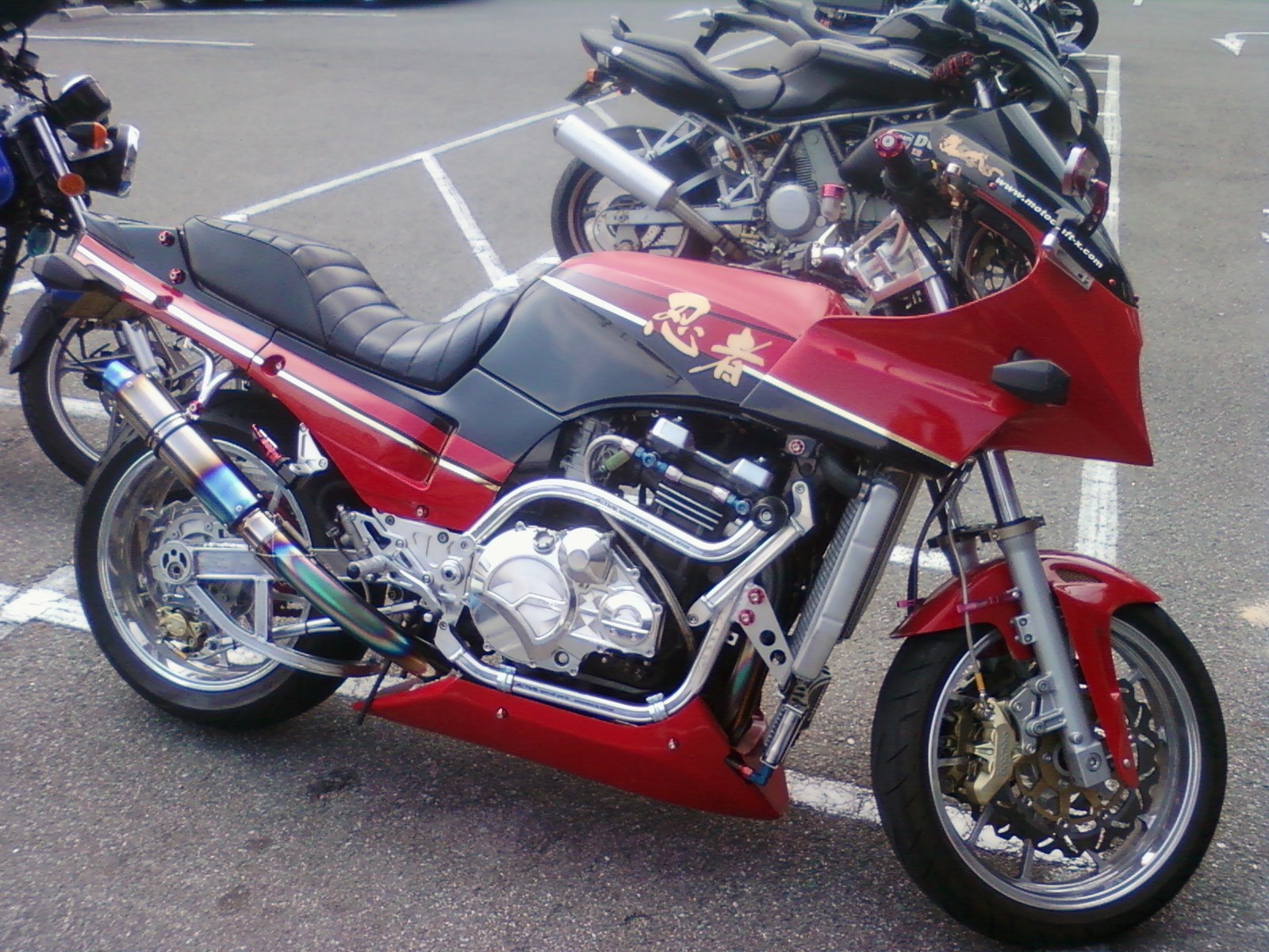 Part 1: Where did all these mad bikes come from? - GSX-R Lovers