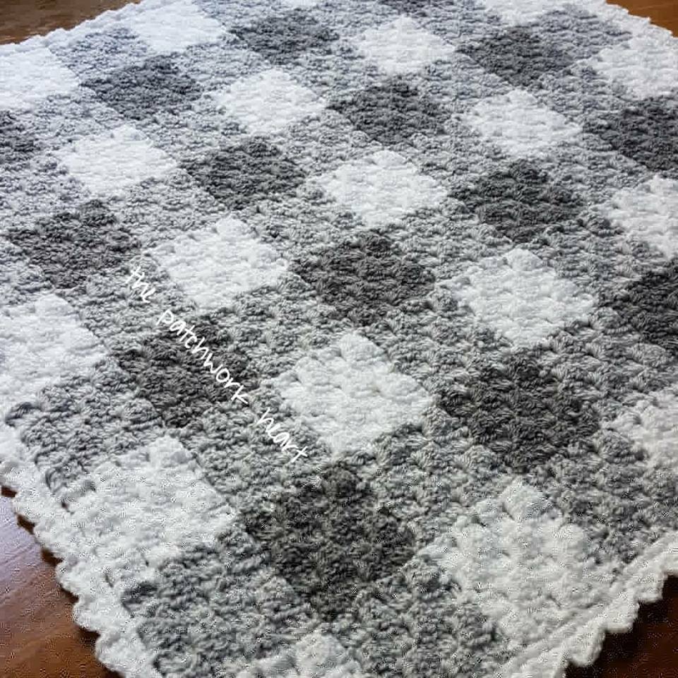 The Patchwork Heart: Gingham blanket C2C JAYG Tutorial