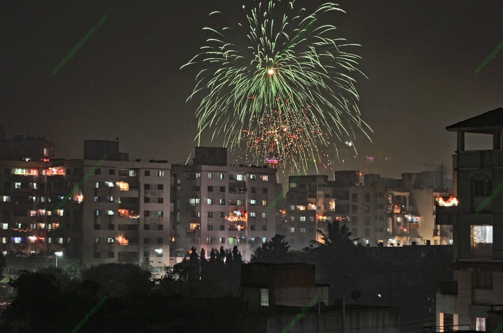 Amazing Action Photography : How to Photograph Fireworks Display