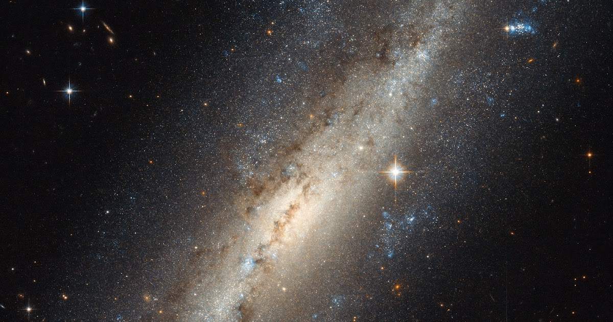 Spiral Galaxy NGC 7640 | Earth Blog