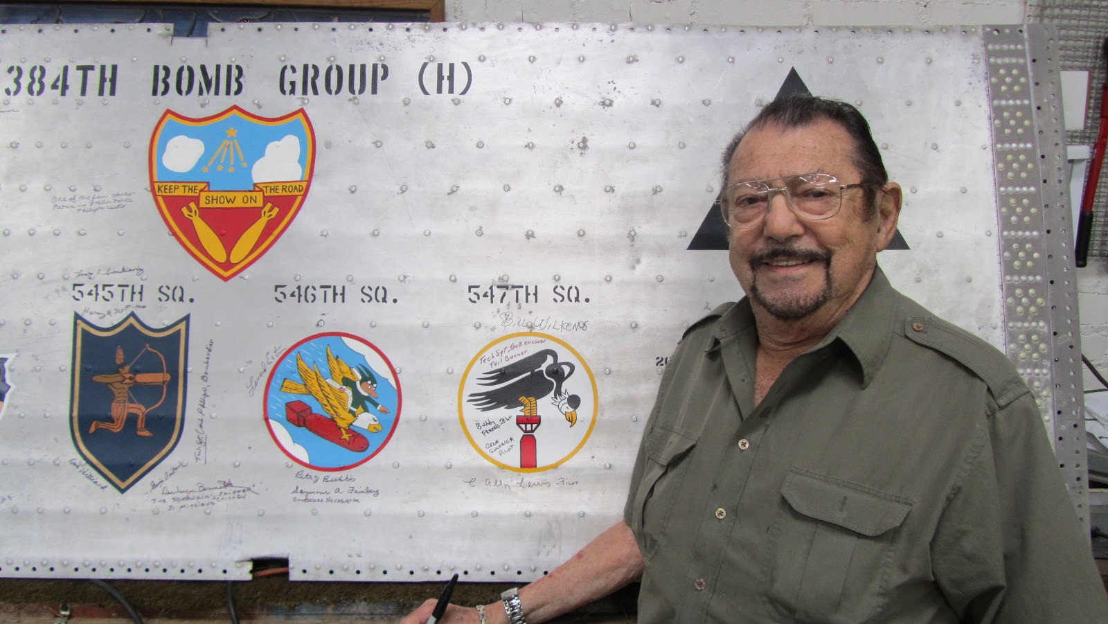 384th BG Veterans Signing Project