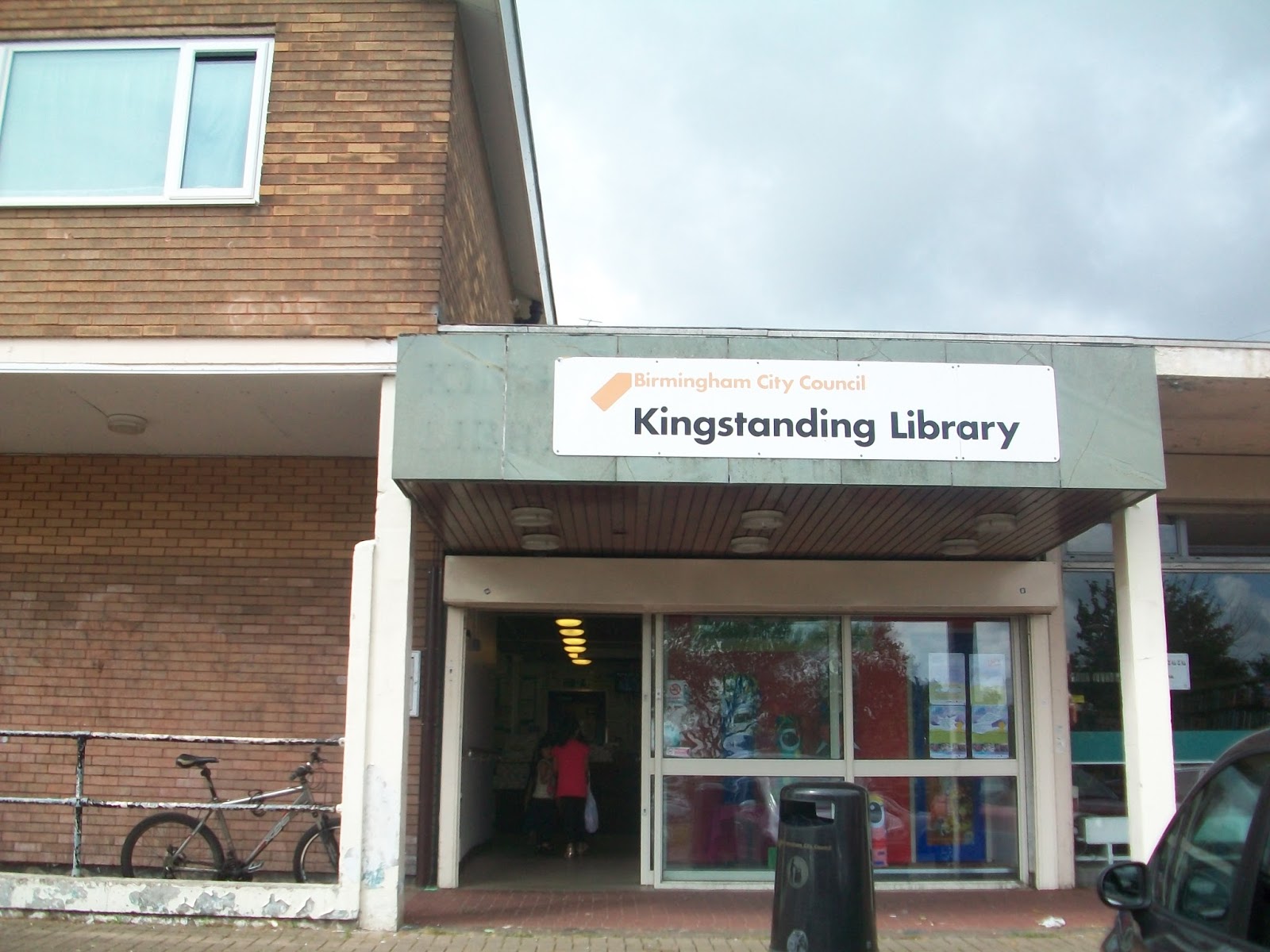 Keith Linnecor - News & Views from Oscott Ward: KINGSTANDING LIBRARY LAUNCH