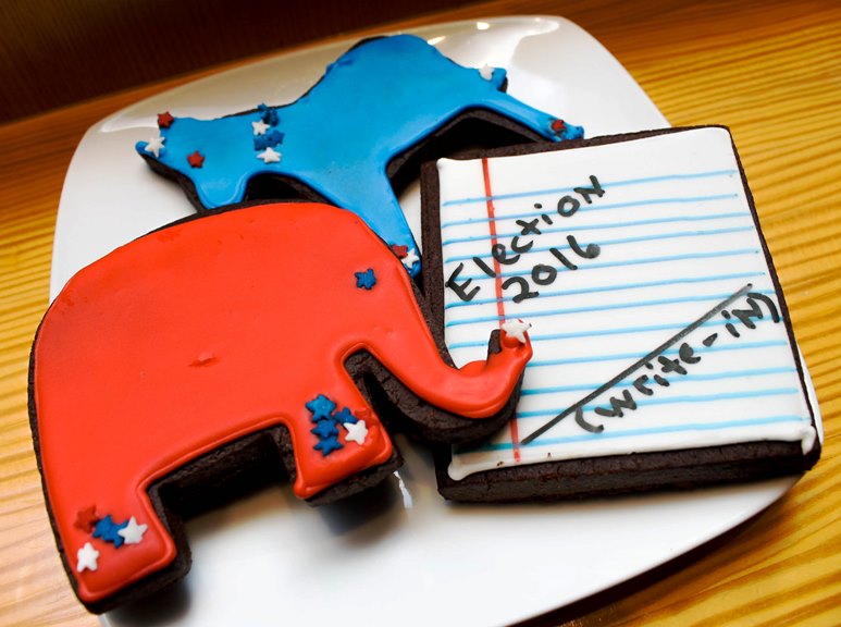 CITYCENTERDC: New at RareSweets - Elephant & Donkey Cookies and ...