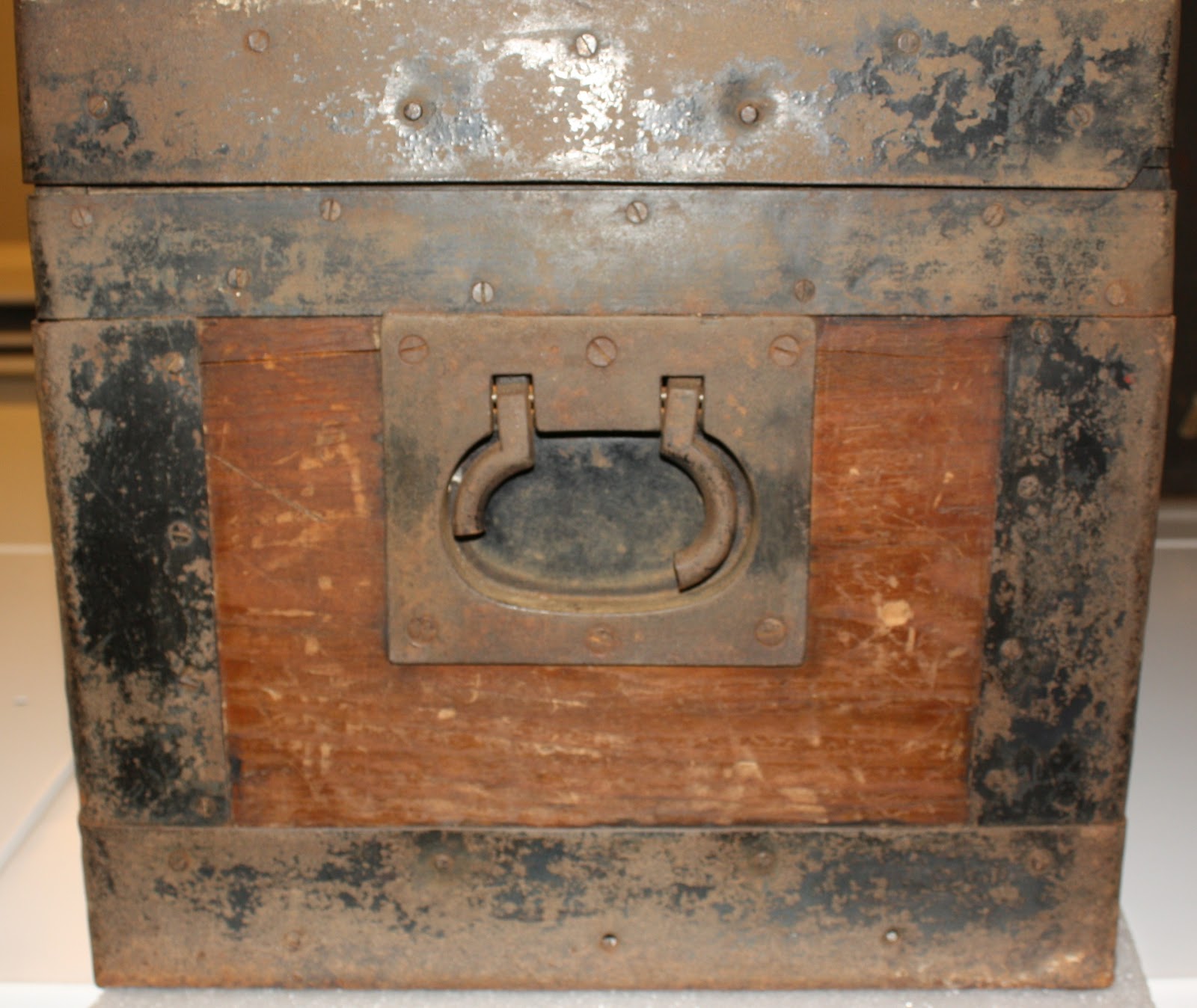 Handling Artifacts | Guardian Of The Artifacts | fredericknewspost.com