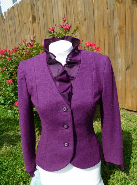 Seams Like Paradise: The Chiffon Collar Jacket