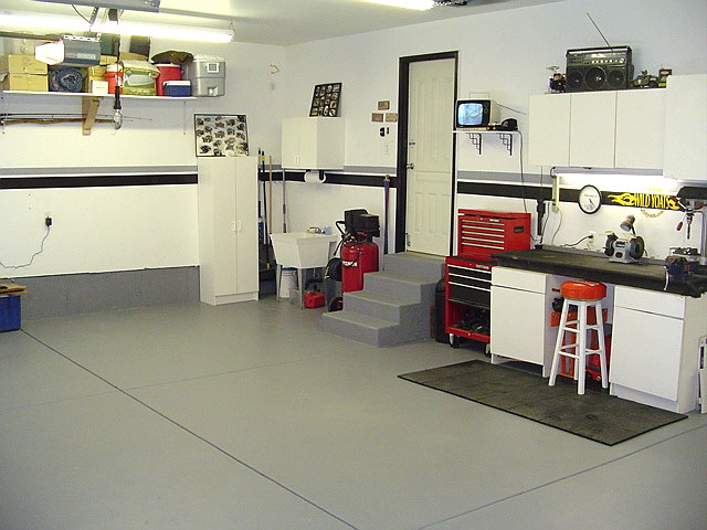 Halogen Lamp and Outdoor Lighting: Garage Lighting