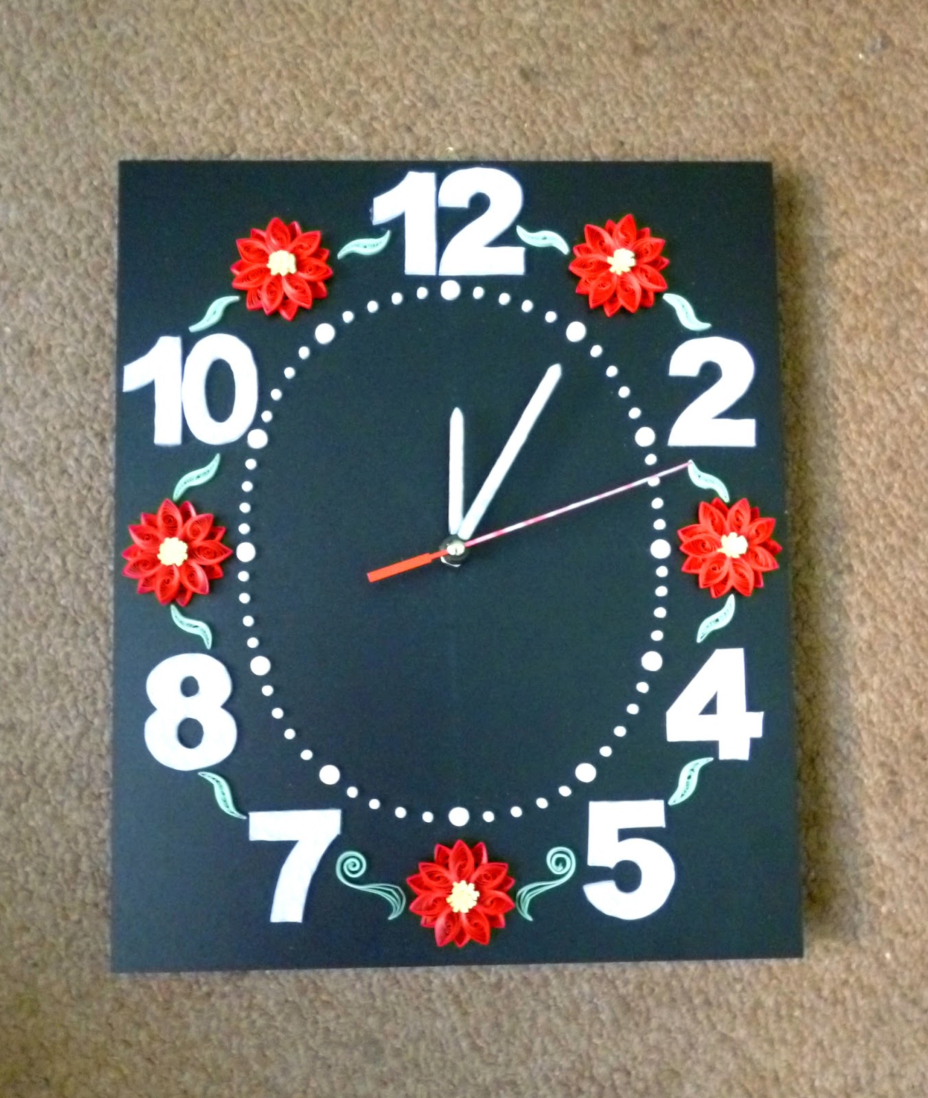 Papírvilág: quilling falióra / quilled clock