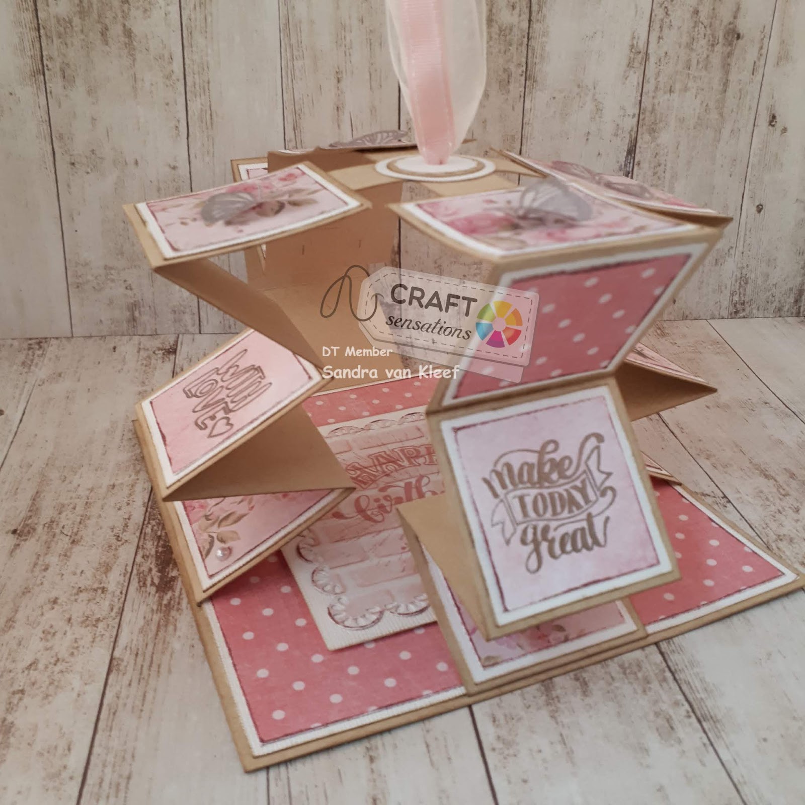 Craft Sensations: pull up card Tutorial