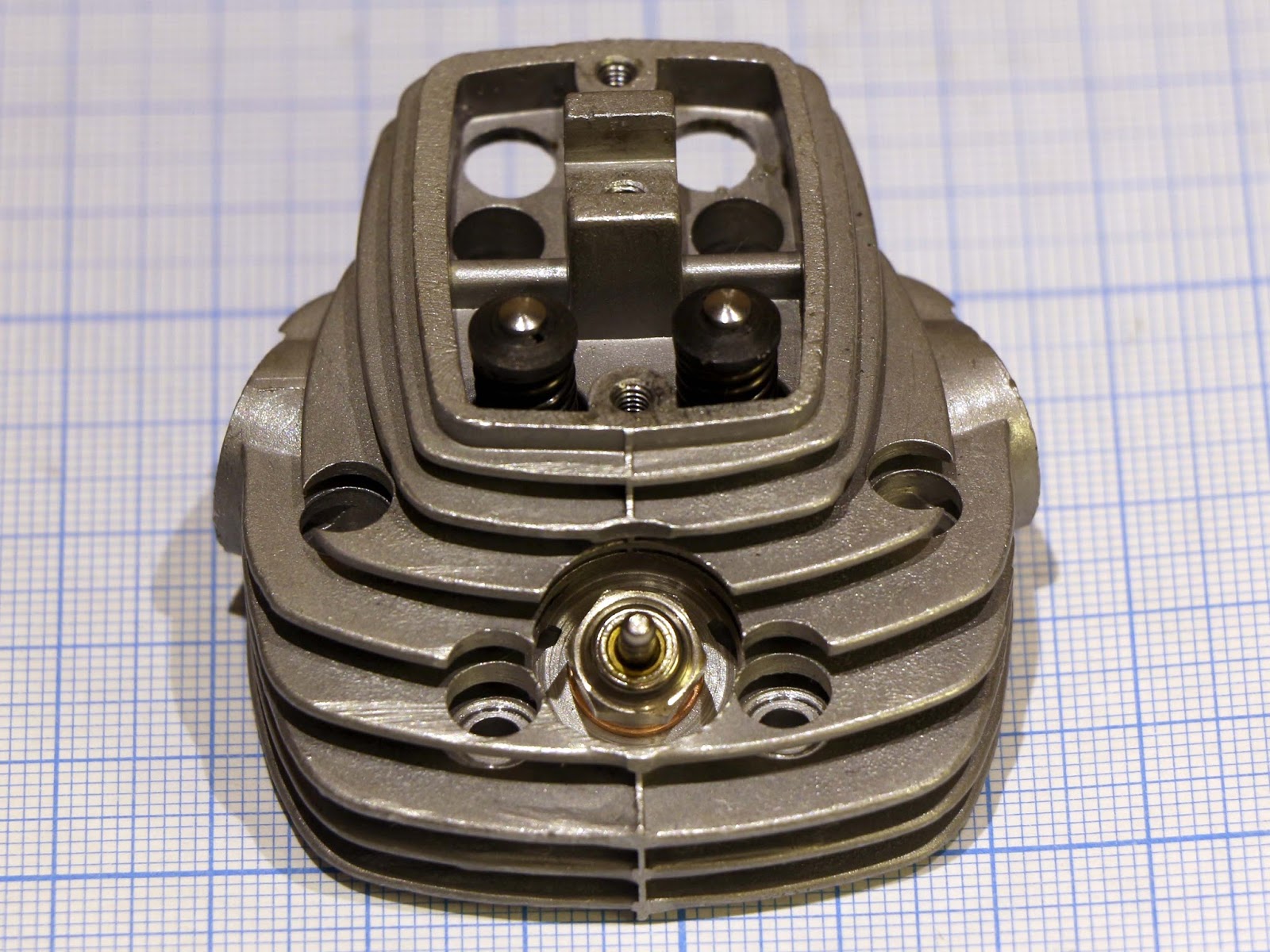 RC IT Music Photo Video: Inside ASP FT160AR Twin Cylinder Glow Engine