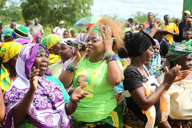 TASWIRA: KAMPENI ZA CCM CHALINZE ZAIVA | Politiksi Kurunzini